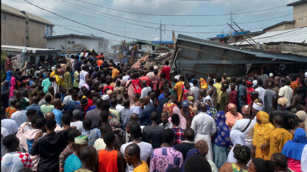 Excavating Machine Accidentally Struck Mushin Mosque - LASEMA - West ...