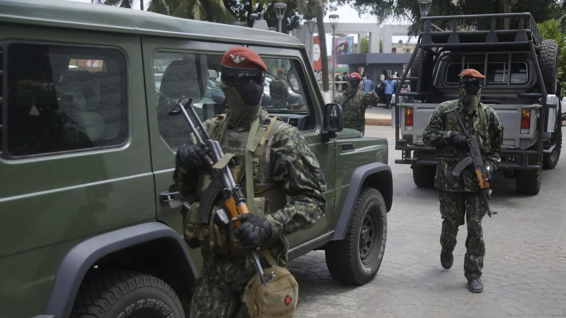Guinea Extends Transition Period Beyond December 31 - West Africa Weekly